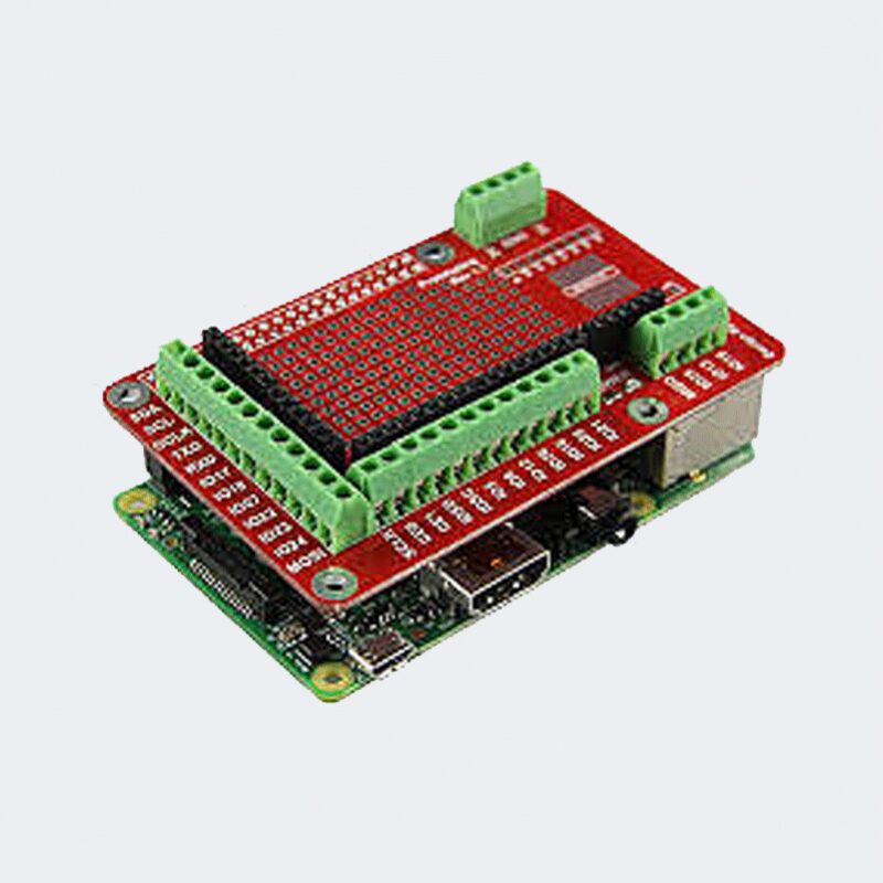 نموذج أول لوحدة درع التوسعة لـ Raspberry Pi
